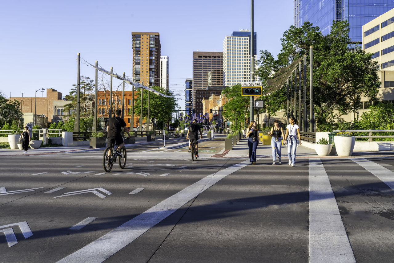 Connecting Auraria Pedestrian Bridge – Livable Cites Studio