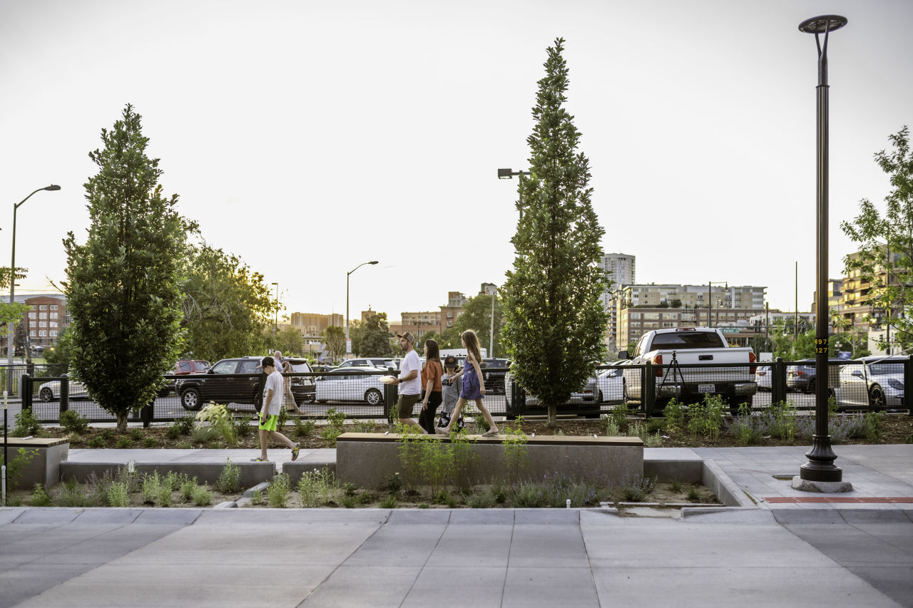 Connecting Auraria Pedestrian Bridge – Livable Cites Studio